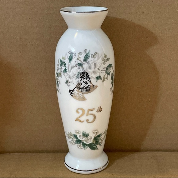Lefton | Accents | Vintage Lefton China Japan 25th Anniversary Vase ...